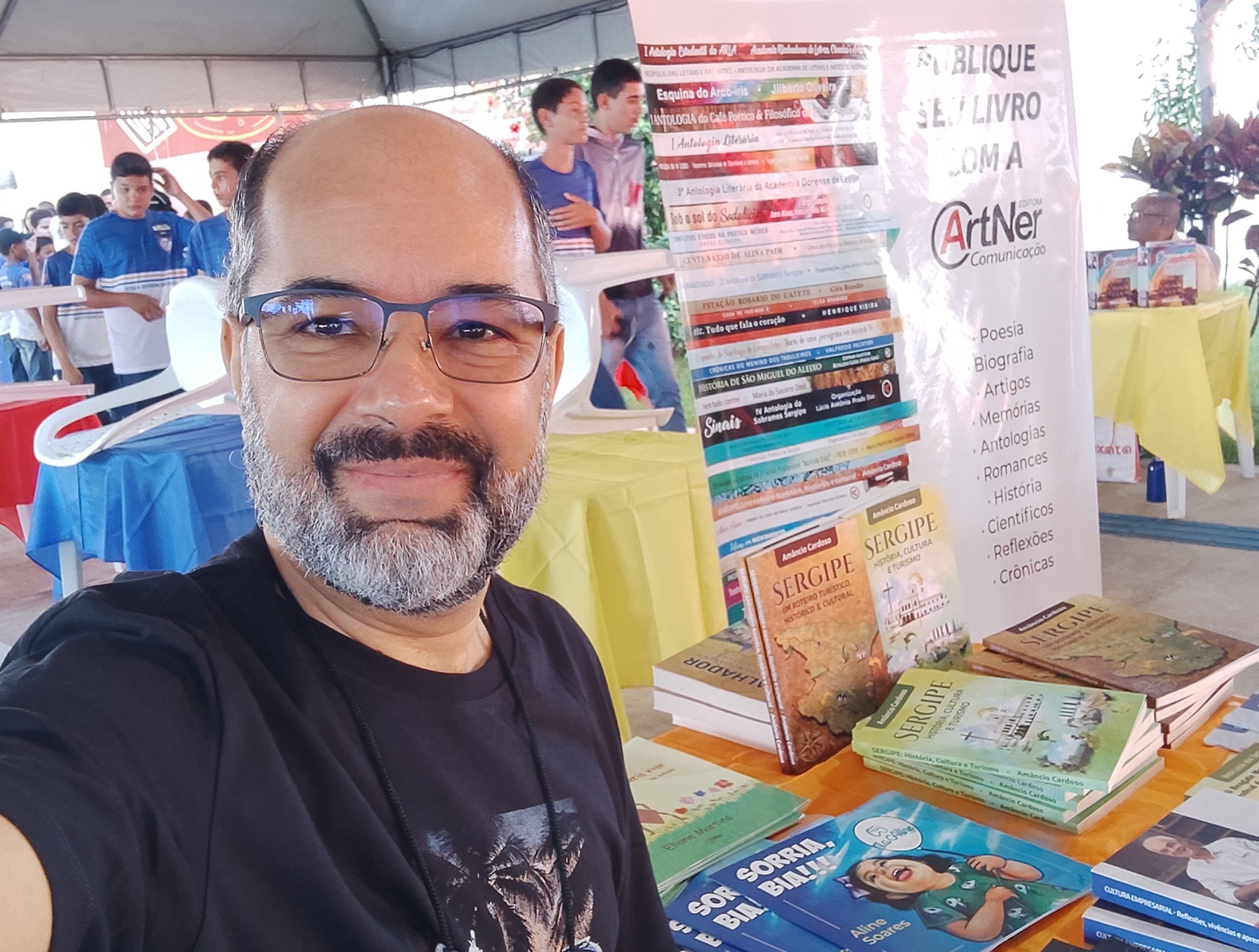 ARTNER COMPLETA 13 ANOS DE ATIVIDADES EDITORIAIS - ArtNer